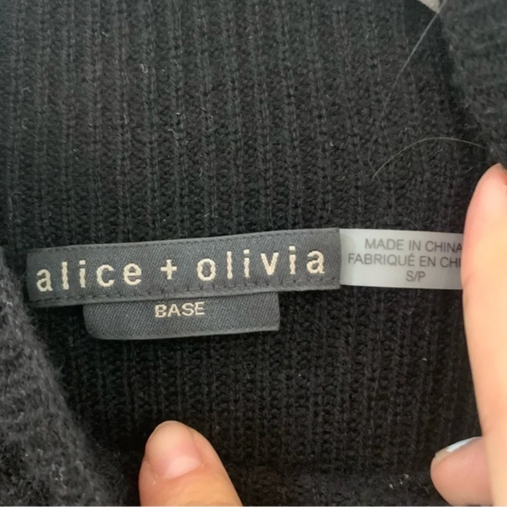 Alice + Olivia | Sweaters | Alice Olivia Tunic Sweater Stori Turtleneck ...